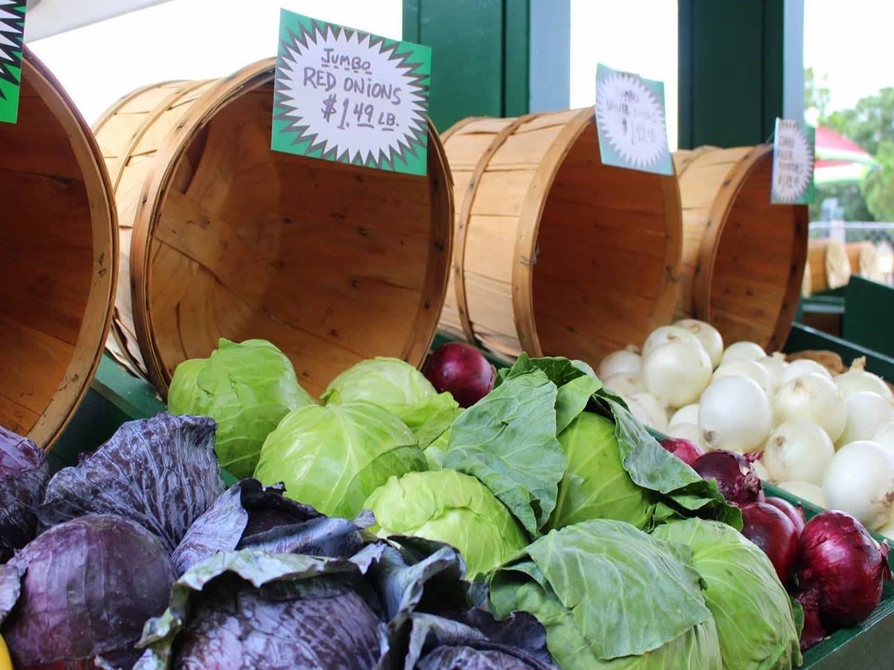 Tampa Bay Farmers Market – “The right way to buy fresh is to buy local.”